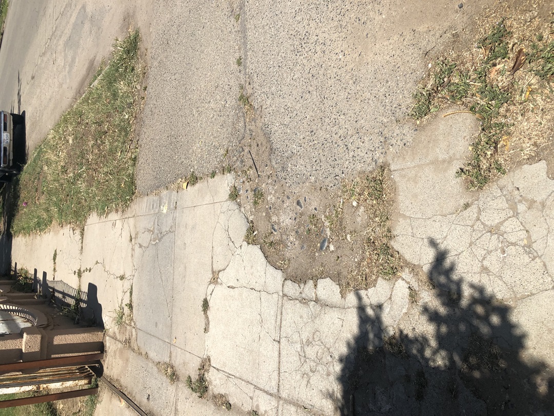 Calwa Sidewalk Project - County of Fresno